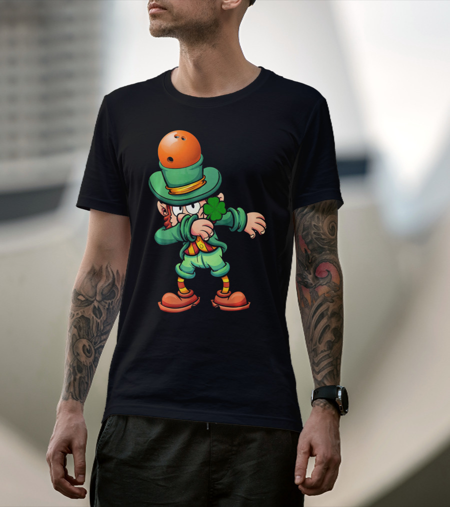 Dabbing Leprechaun Wearing Bowling Ball Hat Holding Shamrock T-Shirt