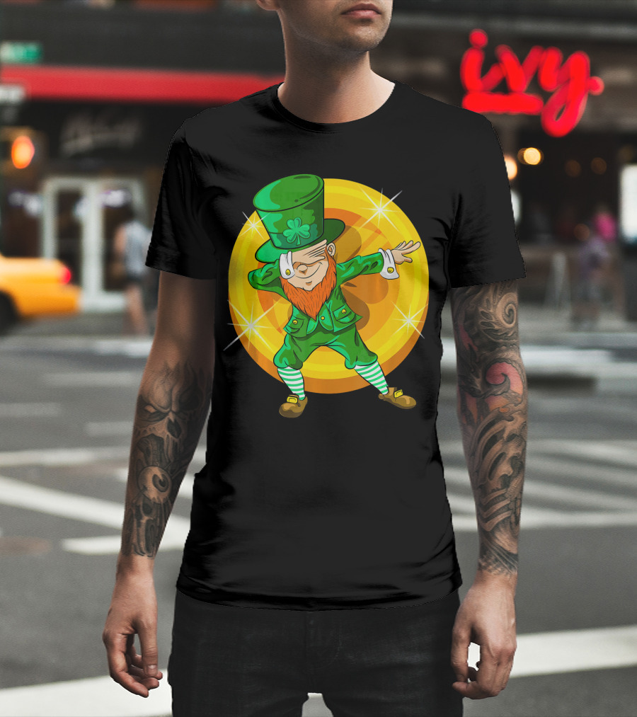 Dabbing Leprechaun With Gold Coin St Pat T-Shirt