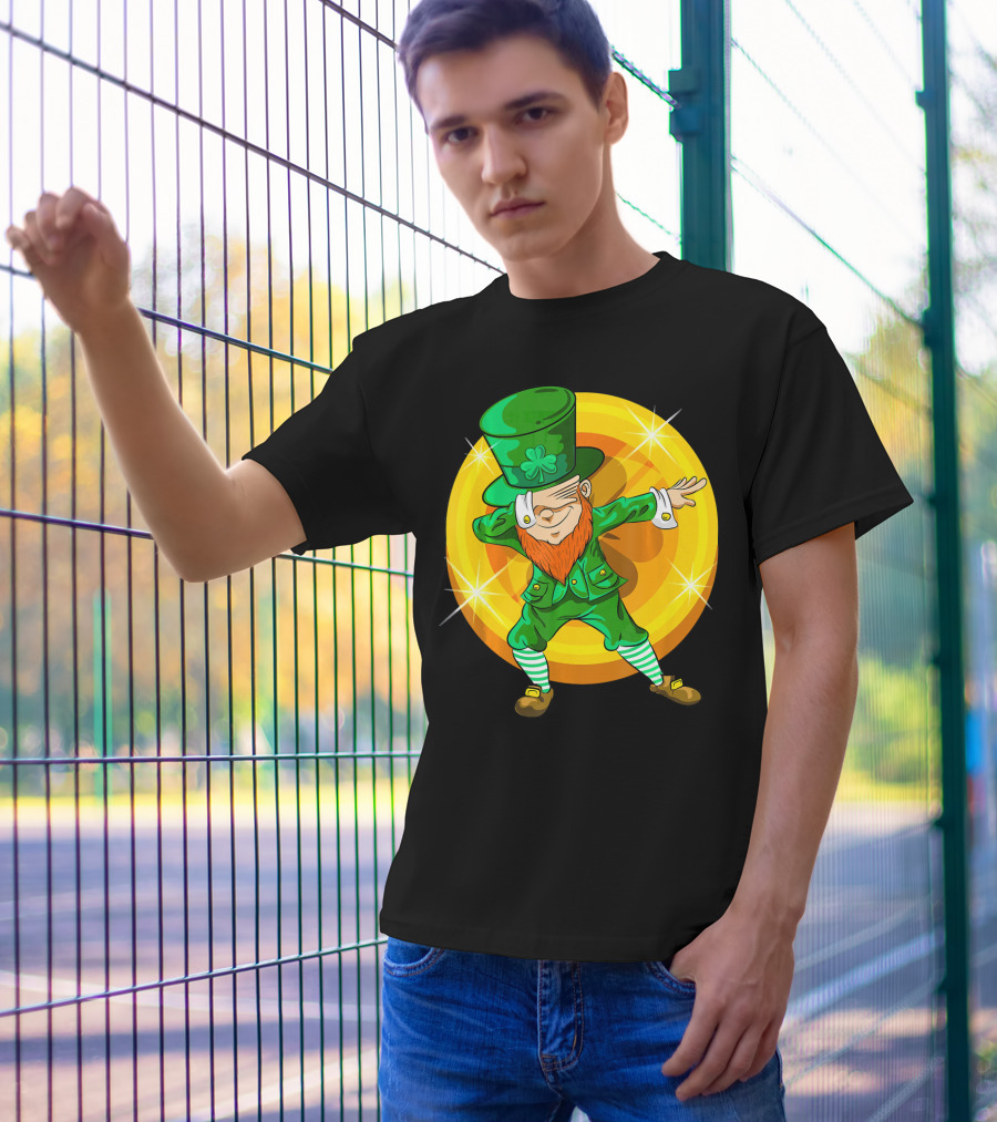 Dabbing Leprechaun With Gold Coin St Pat T-Shirt