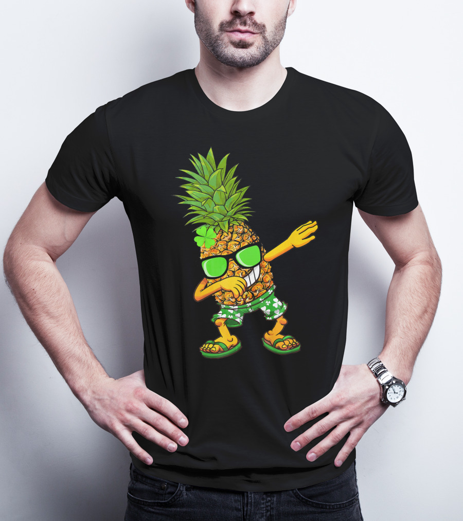 Pineapple Leprechaun Dabbing Clover Sunglasses St Patrick's Shorts T-Shirt