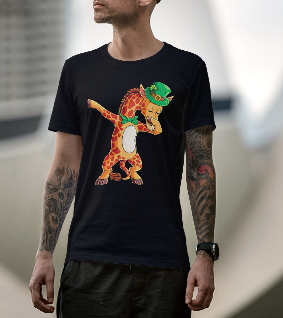 Giraffe Dabbing Leprechaun Hat Bow Tie T-Shirt