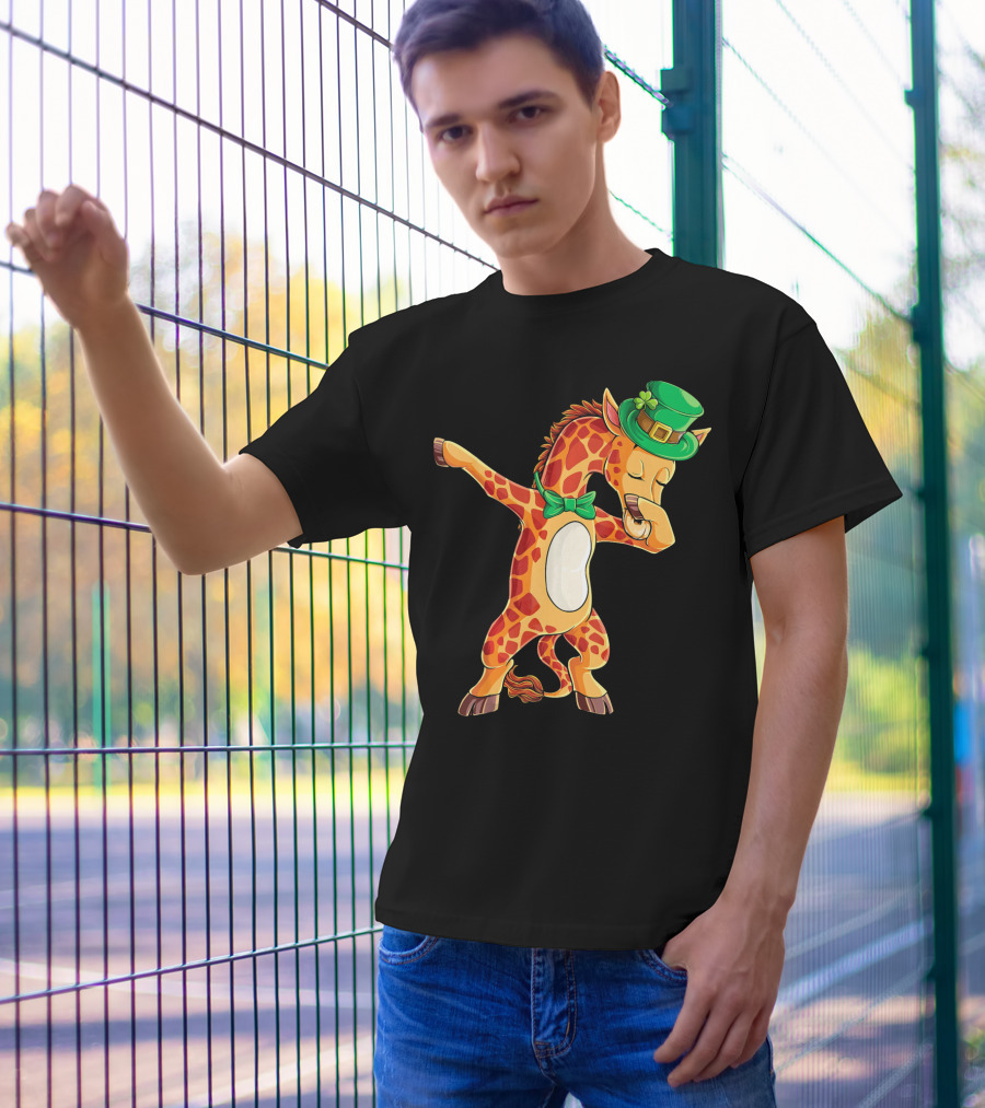 Giraffe Dabbing Leprechaun Hat Bow Tie T-Shirt
