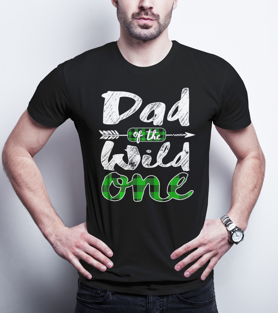 Dad Of The Wild One Irish Green Arrow Plaid T-Shirt