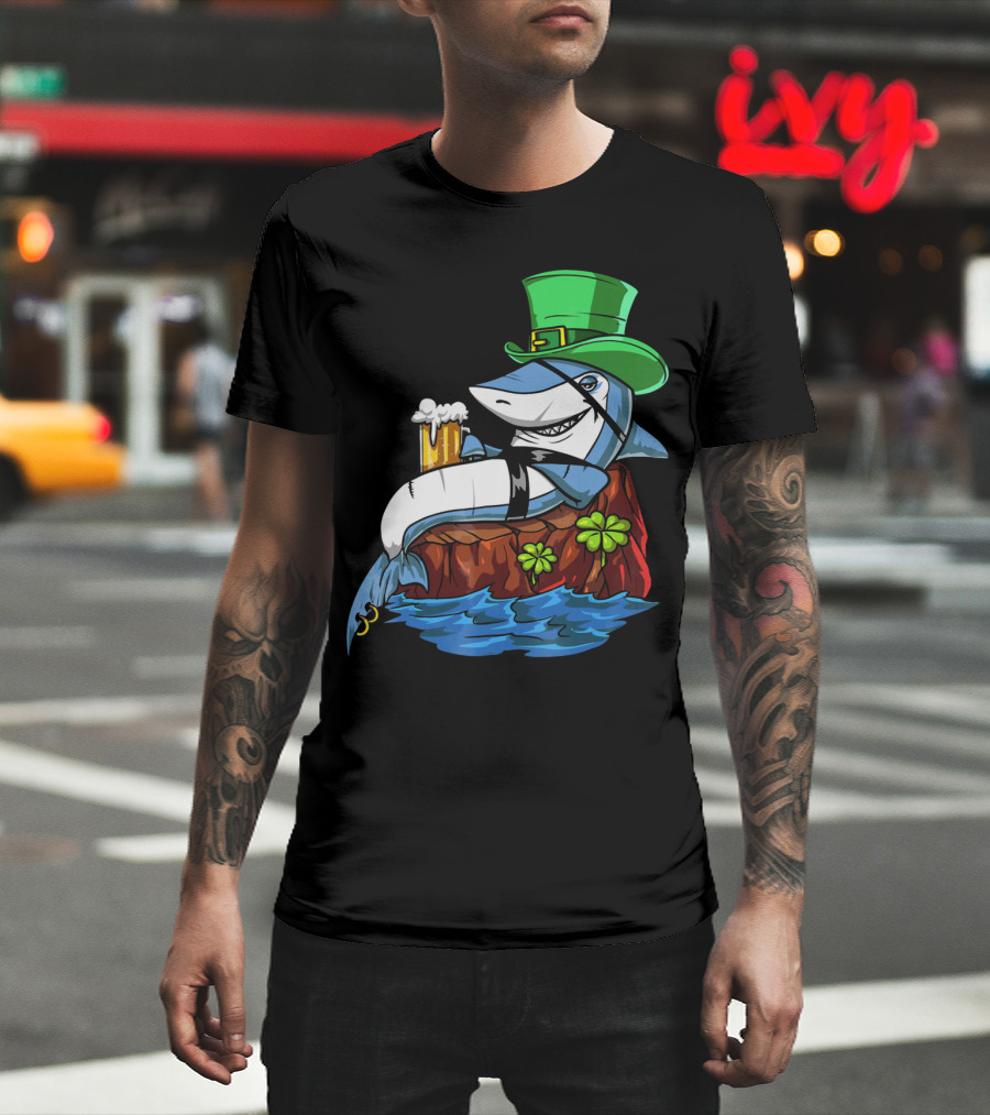 Leprechaun Shark Pirate St Patricks Beer Shamrock Rock T-Shirt