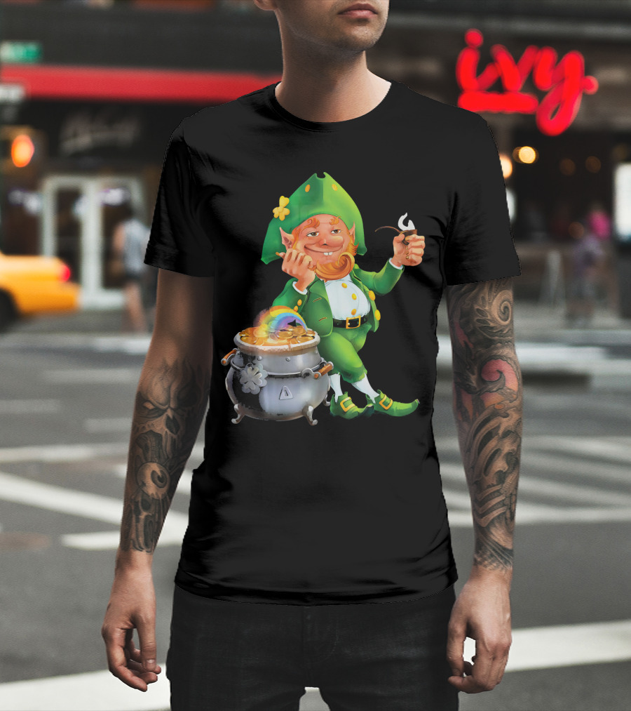 Cool Leprechaun With Rainbow And Gold Pot T-Shirt