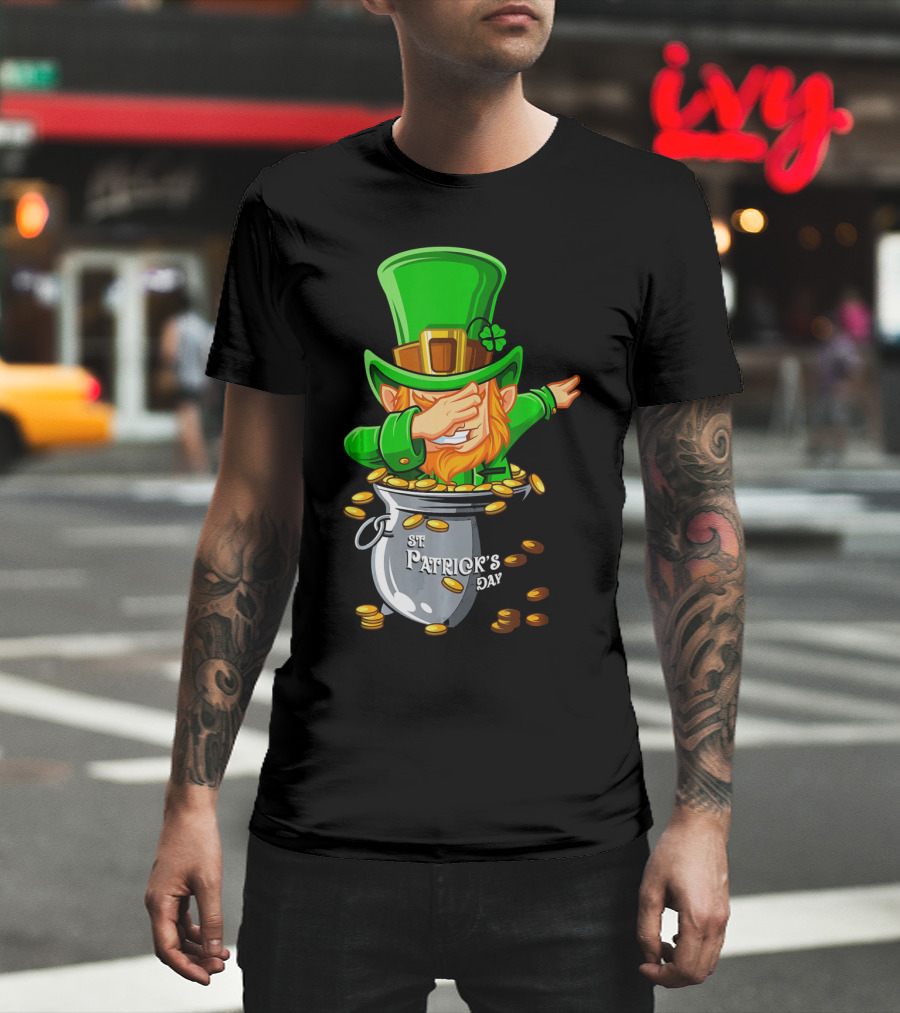 Dabbing Leprechaun St Patrick's Day Pot Of Gold T-Shirt
