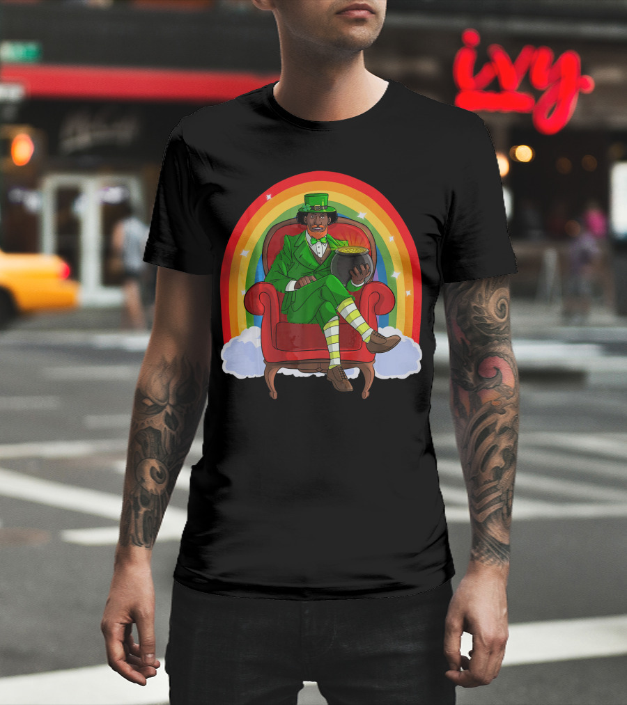 African American Leprechaun With Pot Of Gold And Rainbow St. Patricks T-Shirt