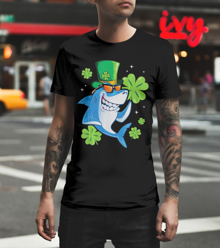 St Patricks Day Shamrock Paddy Shark Top Hat Dancing With Four-Leaf Clovers T-Shirt