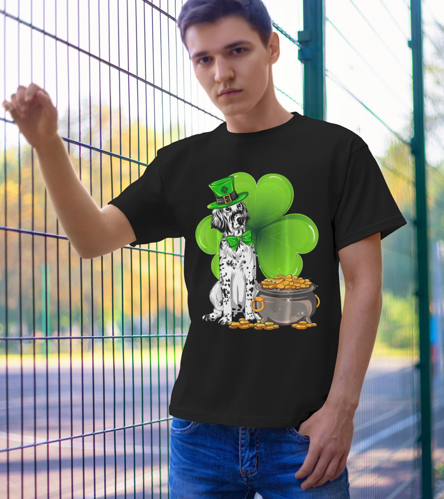 English Setter St Patricks Day Leprechaun Dog With Clover And Pot Of Gold T-Shirt