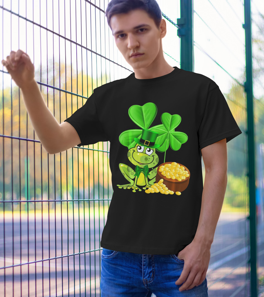 Leprechaun Frog St. Patrick's Day Shamrock Gold Coins T-Shirt