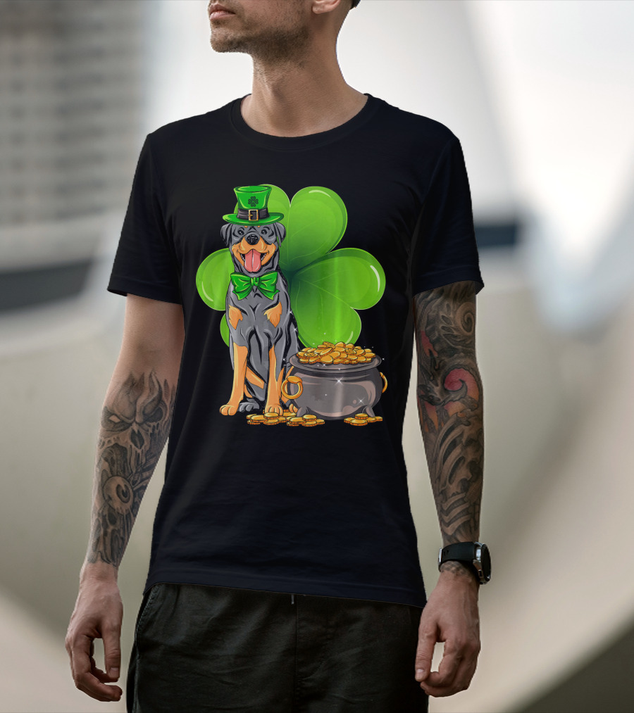 Rottweiler St Patricks Day Leprechaun With Shamrock And Gold Coins T-Shirt