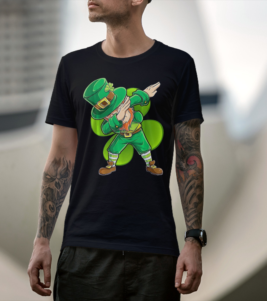 Dabbing Leprechaun Shamrock Dance St. Patrick's Day T-Shirt