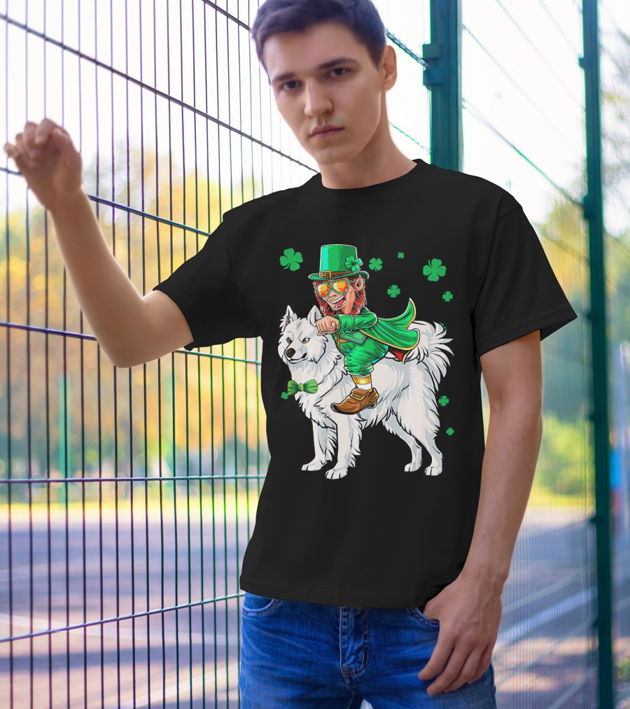 Leprechaun Riding Samoyed With Shamrocks St. Patrick's Day T-Shirt