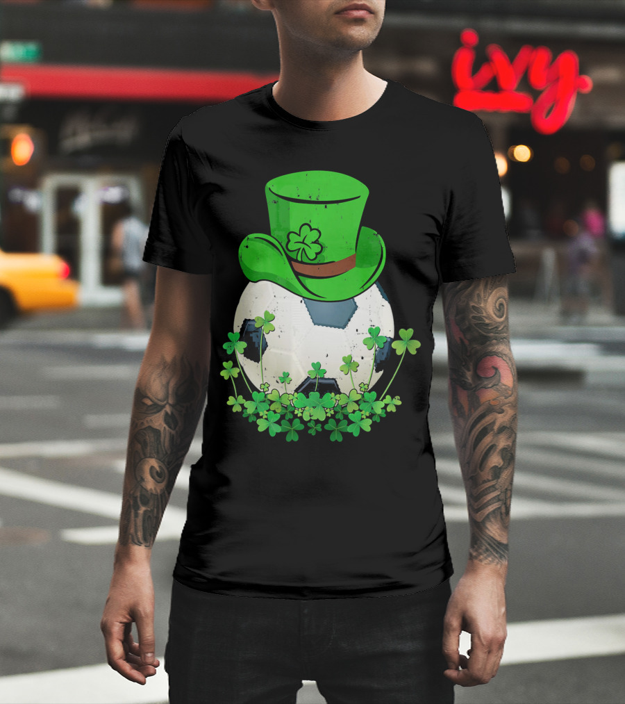 Shamrock Soccer Ball With Leprechaun Hat St Patricks Day T-Shirt