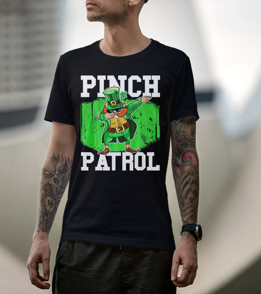 Pinch Patrol St Patrick Dabbing Leprechaun T-Shirt