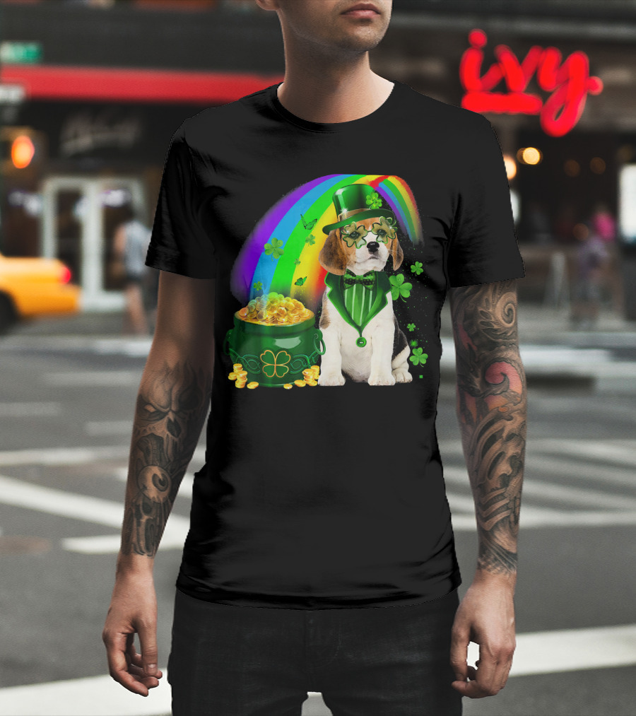 Beagle Dog Rainbow Leprechaun Hat Shamrock Coin Pot T-Shirt
