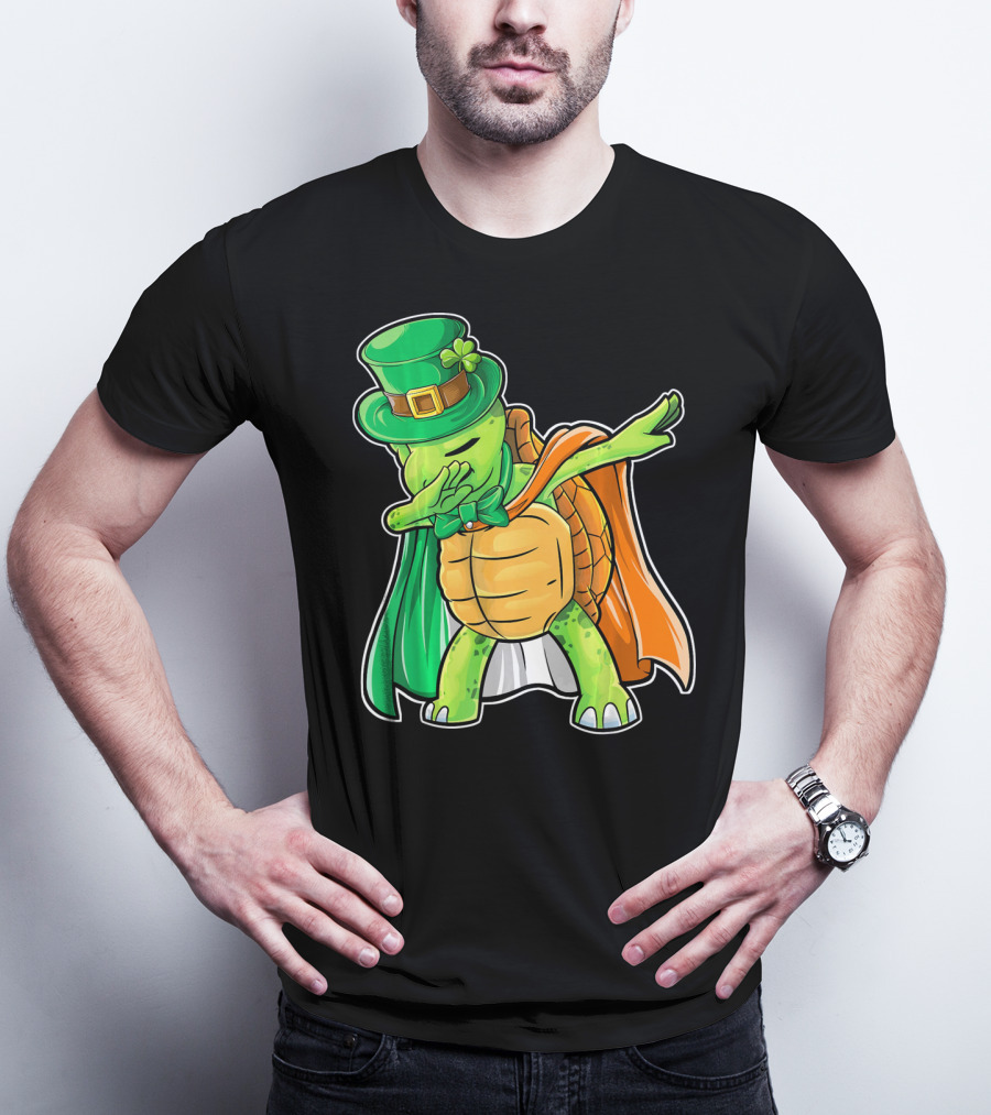 St. Patrick's Day Dabbing Turtle In Leprechaun Hat And Cape T-Shirt