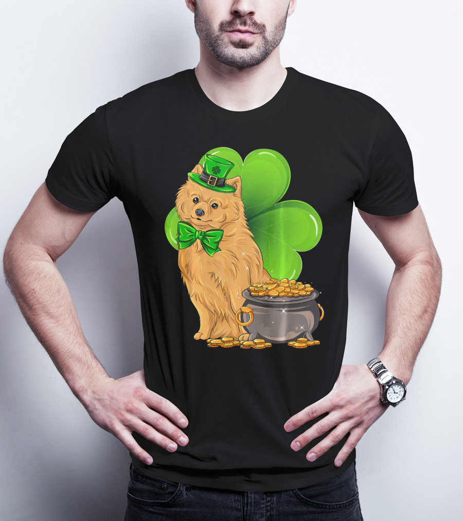 Pomeranian St Patricks Day Leprechaun Dog With Pot Of Gold And Clover T-Shirt