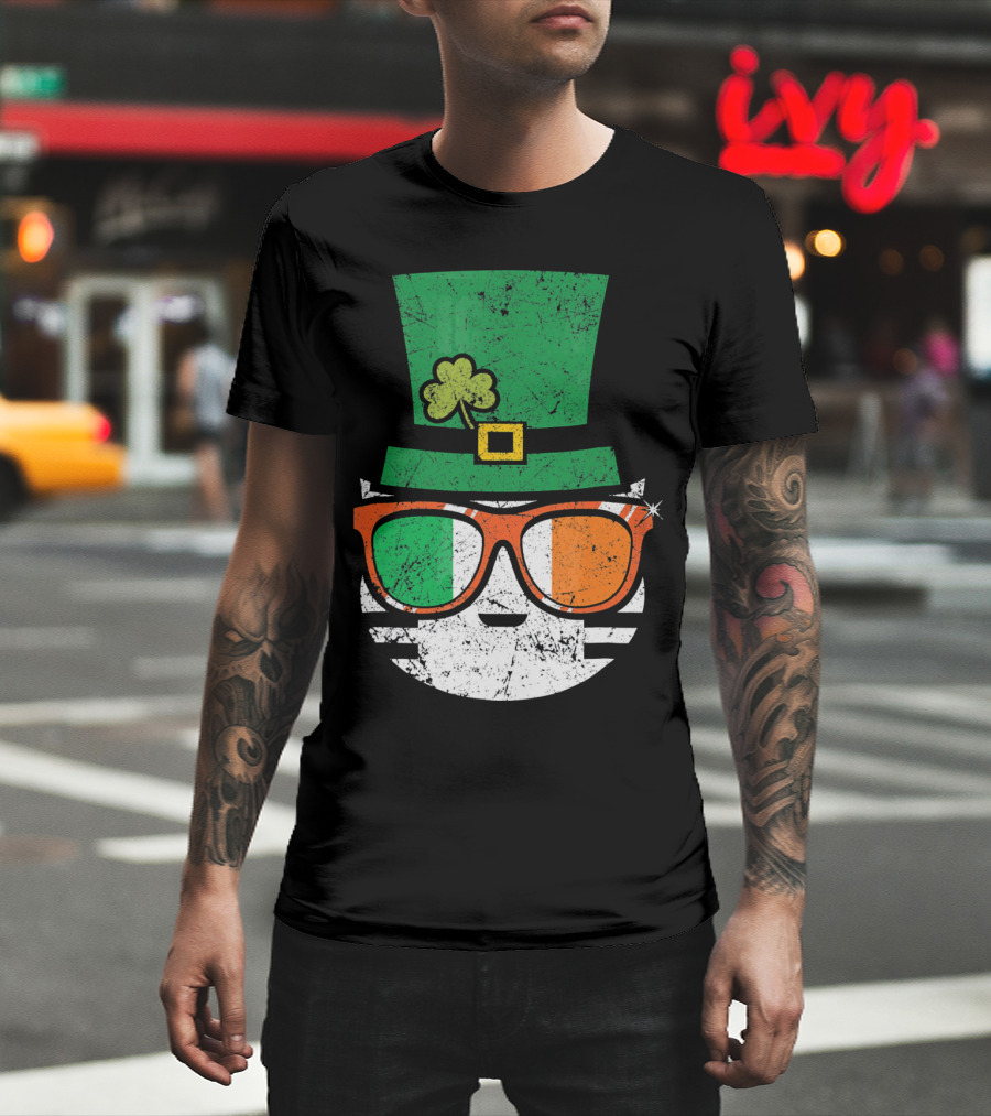 St Patricks Day Irish Cat With Shamrock Hat And Flag Sunglasses T-Shirt