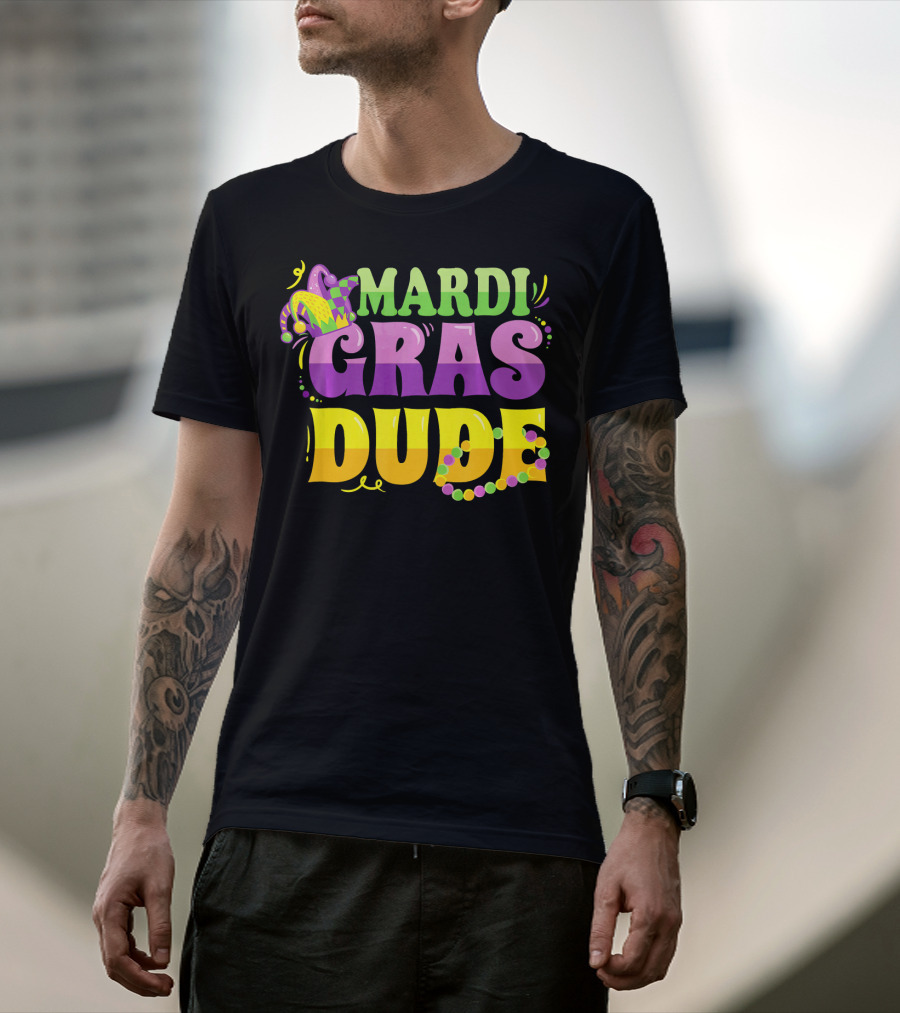 Mardi Gras Dude New Orleans Beads And Jester Hat T-Shirt