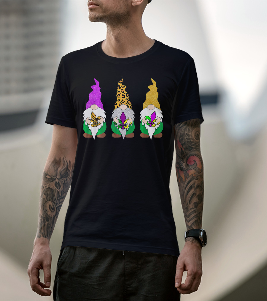 Mardi Gras Festival Colors Glitter Leopard Pattern Gnomes With Fleur-de-Lis T-Shirt