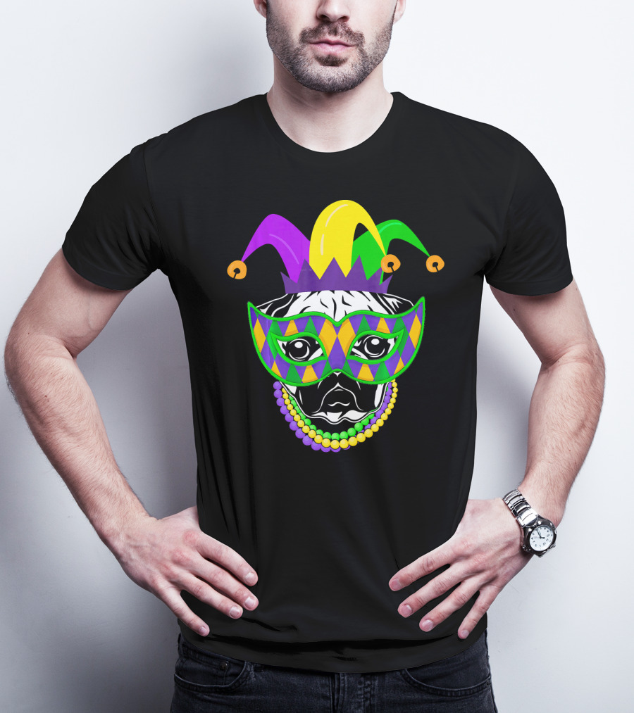 Mardi Gras Jester Pug Mask Beads Dogs Lovers T-Shirt