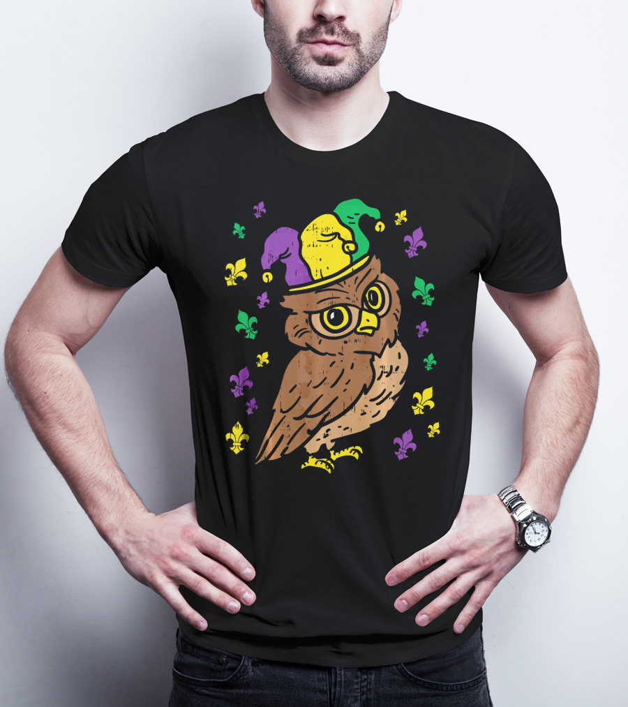 Jester Owl Mardi Gras Bird Animal Lover T-Shirt