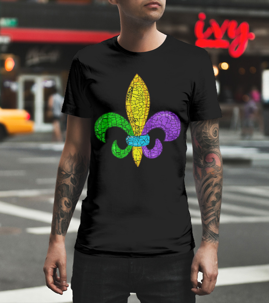 Fleur De Lis Mardi Gras Cute Fat Tuesday Cracked Texture T-Shirt
