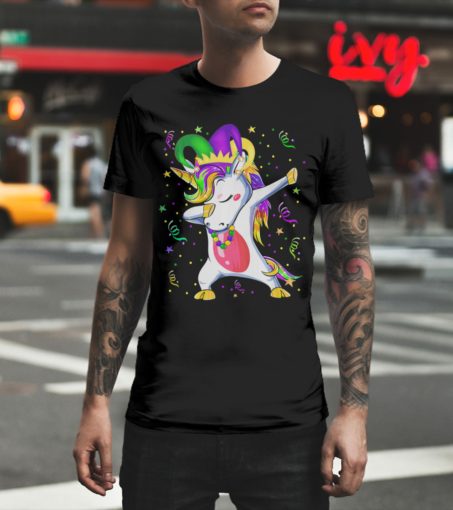 Mardi Gras Unicorn Dabbing Celebration With Beads And Jester Hat T-Shirt