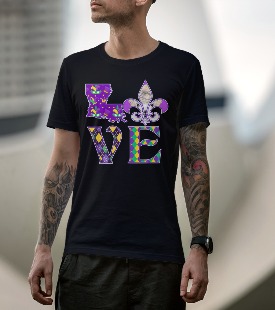 LOVE Louisiana Mardi Gras Llama Fleur-de-Lis T-Shirt