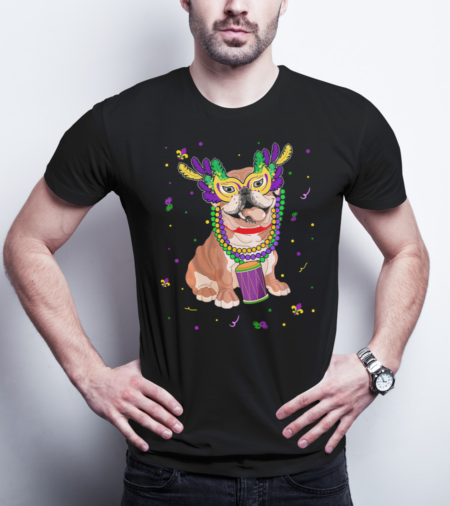 Cute Dog Mom Dog Dad English Bulldog Mardi Gras Beads And Mask T-Shirt