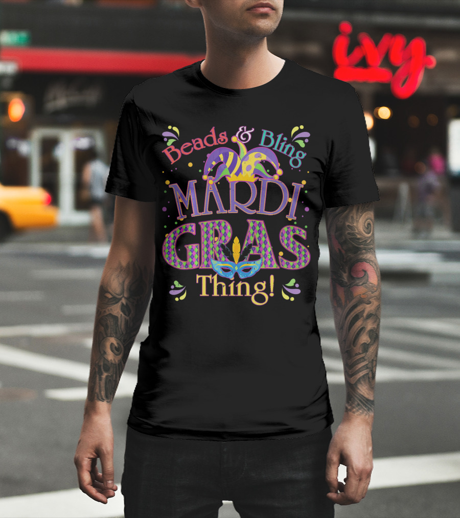 Beads And Bling Mardi Gras Thing Jester Hat Mask Confetti T-Shirt