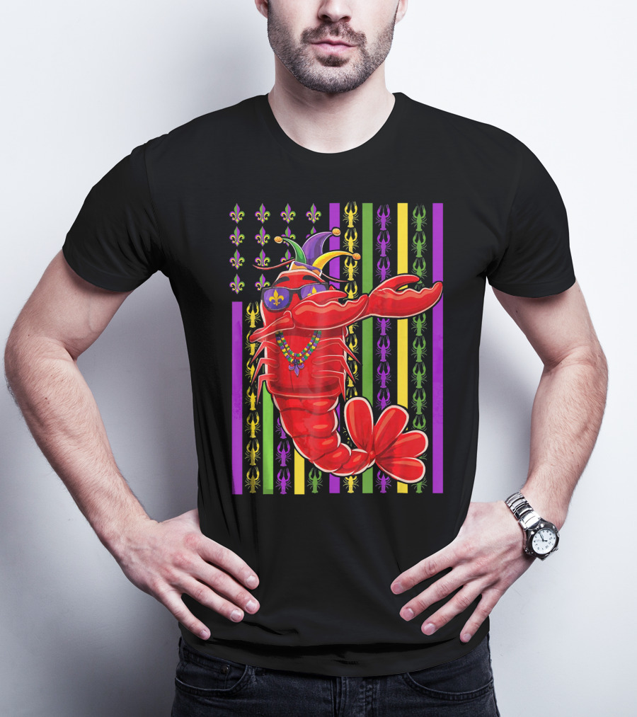 Funny Mardi Gras Crawfish Dabbing Americ Jester Hat Beads Fleur-de-Lis Stripes T-Shirt