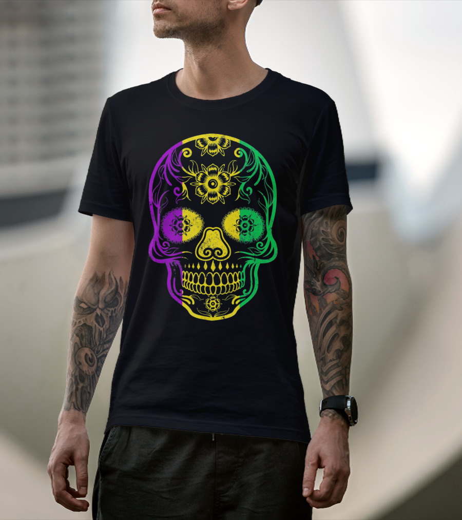 Mardi Gras Skull In Vibrant Purple Green And Yellow Fat Tuesday Colors T-Shirt