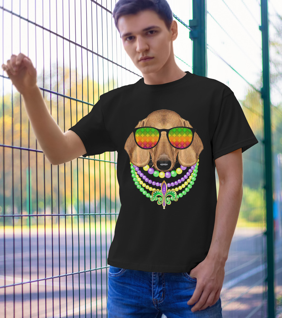 Mardi Gras Dachshund Beads Fleur-de-Lis Sunglasses T-Shirt