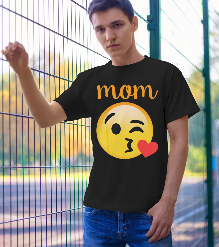 Mom Kissing Emoji Heart Kiss Emoji T-Shirt