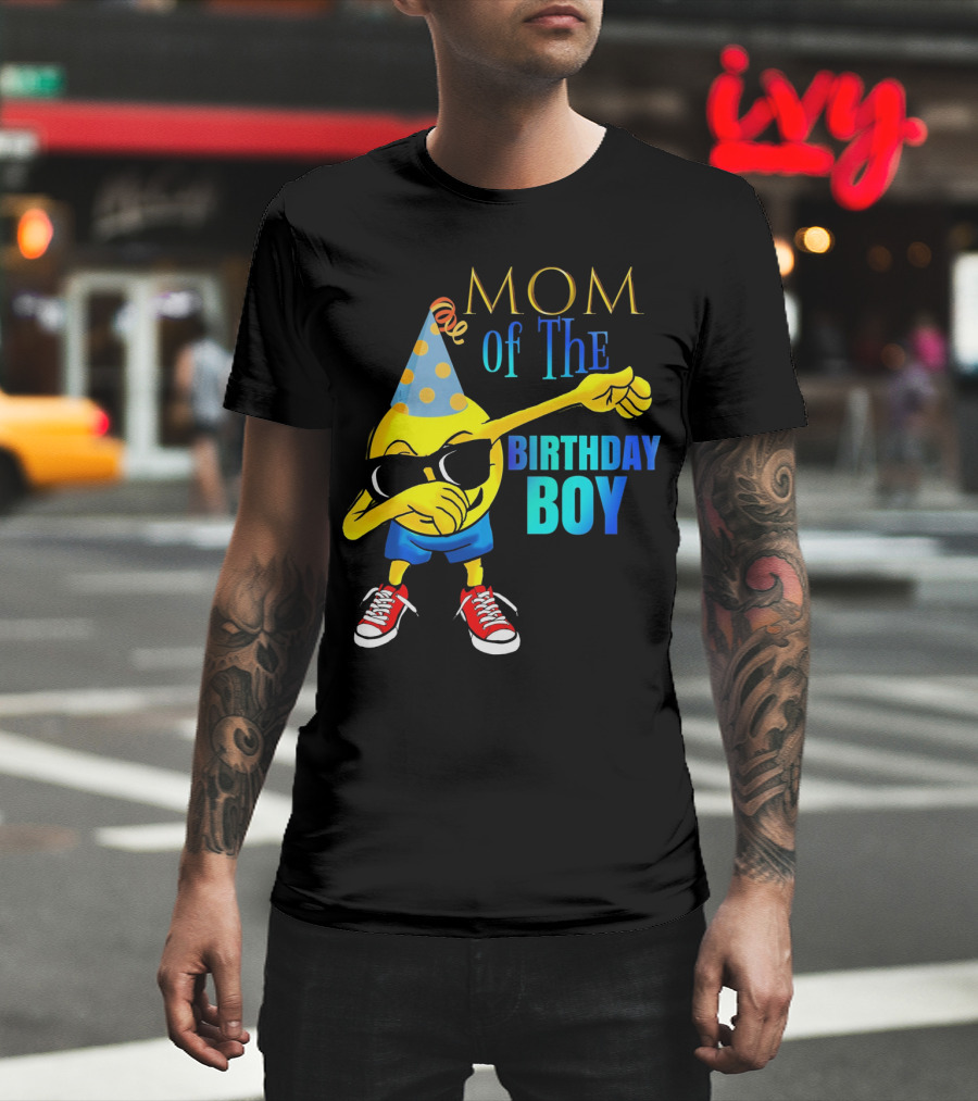 MOM Of The Birthday Boy Dancing Dabbing Emoji T-Shirt