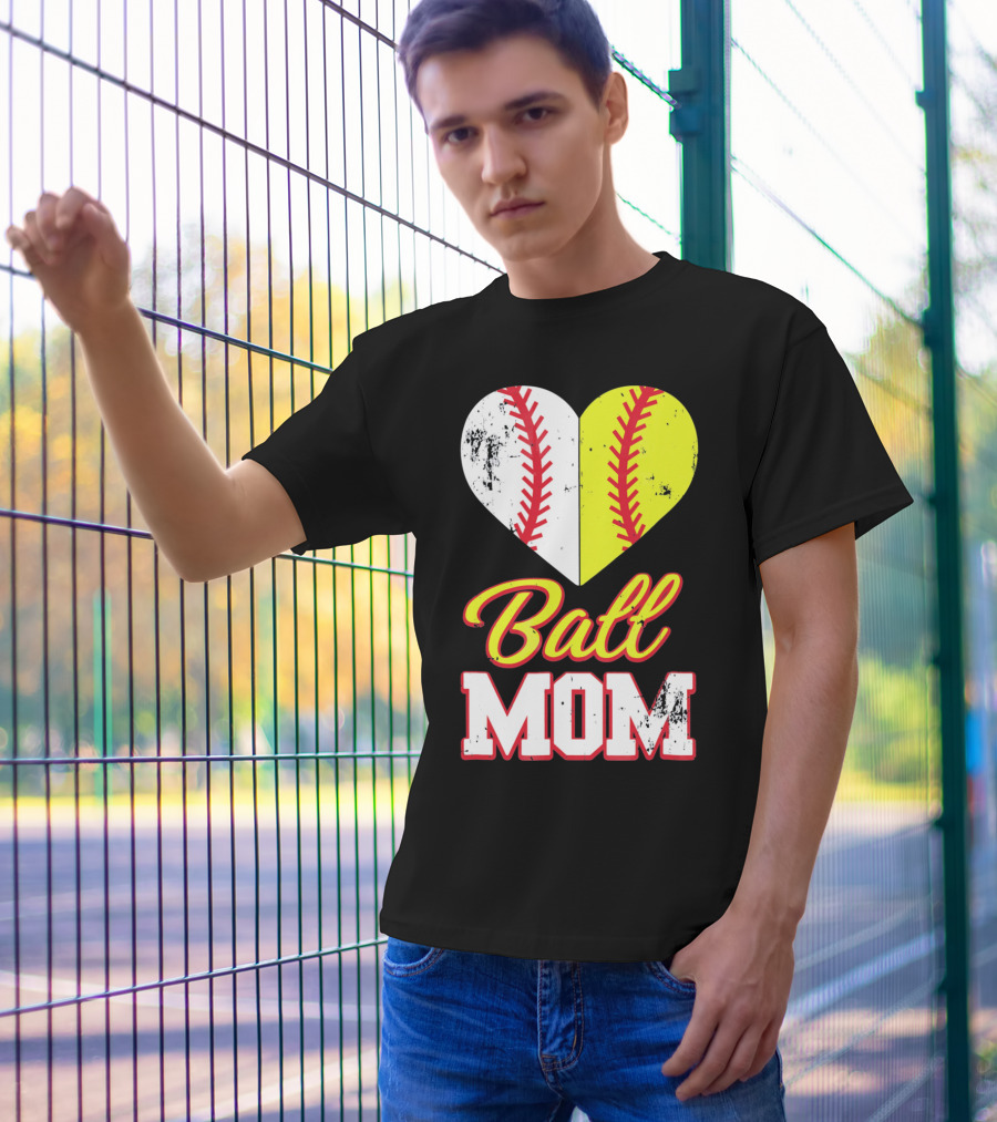 Funny Softball Mom Ball Mom Heart T-Shirt