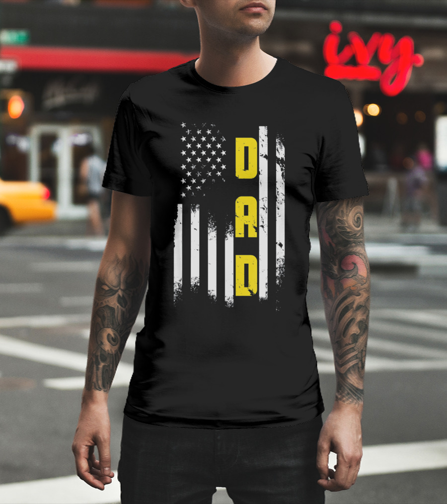 Thin Gold Line Flag Dad 911 Dispatcher Father's Day T-Shirt
