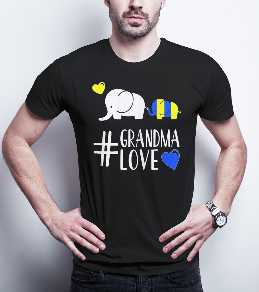 Grandma Love Autism Awareness Cute Elephants Hearts T-Shirt