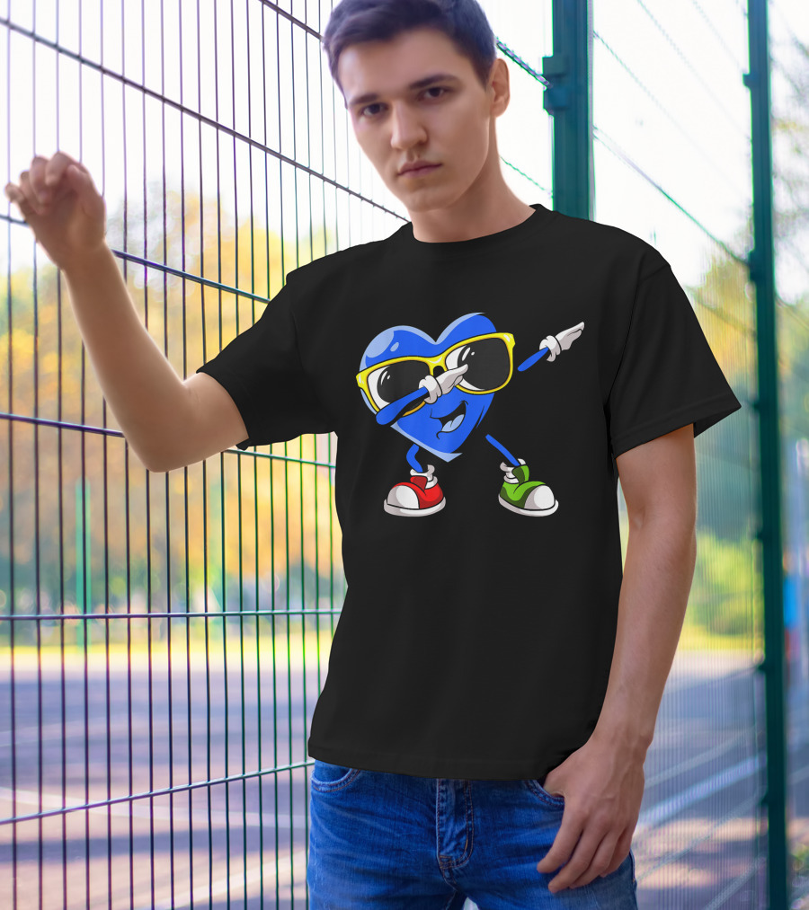 Dabbing Blue Heart Autism Awareness Month T-Shirt