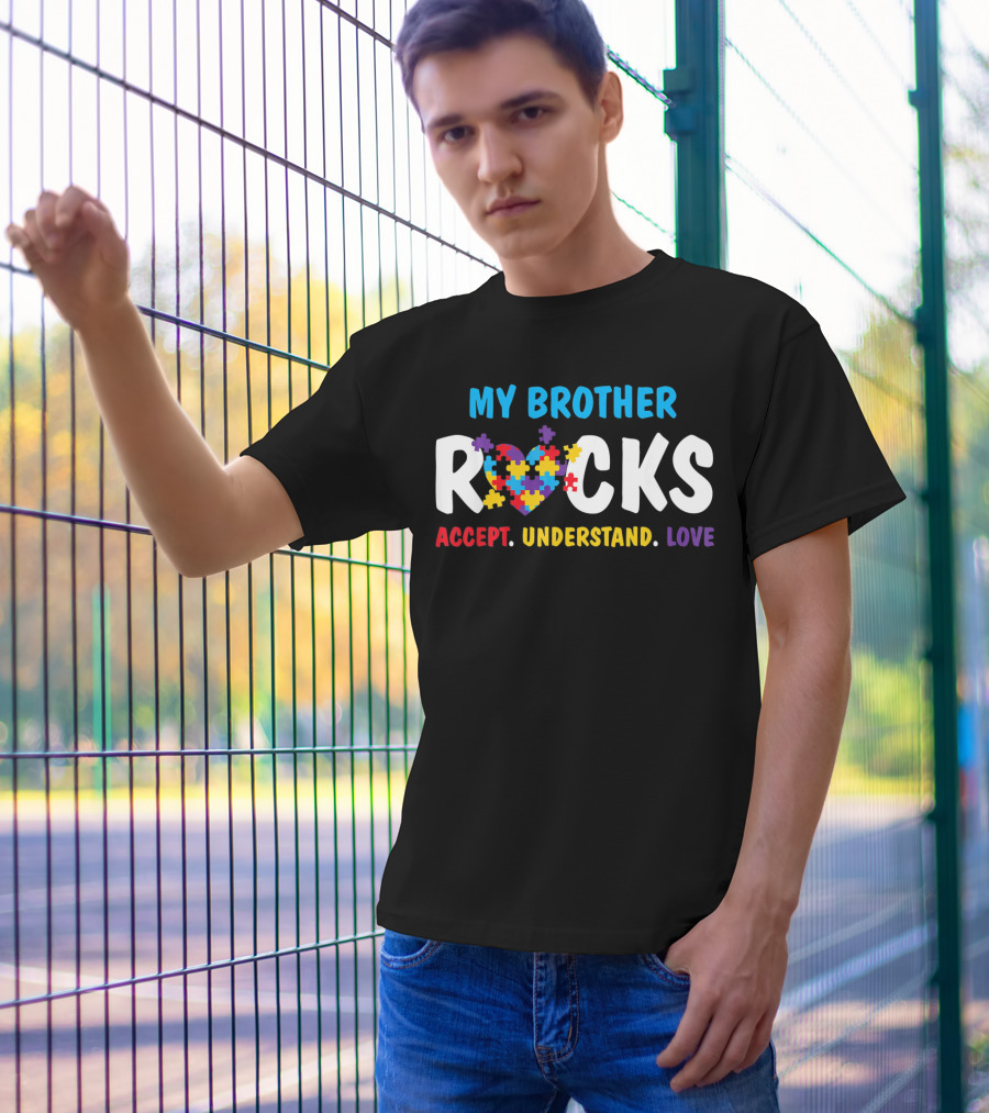 My Brother Rocks Accept Understand Love Puzzle Heart Autism Awareness T-Shirt