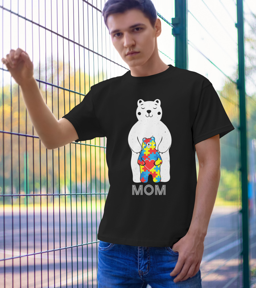 Mom Bear Holding Puzzle Heart Autism Awareness T-Shirt