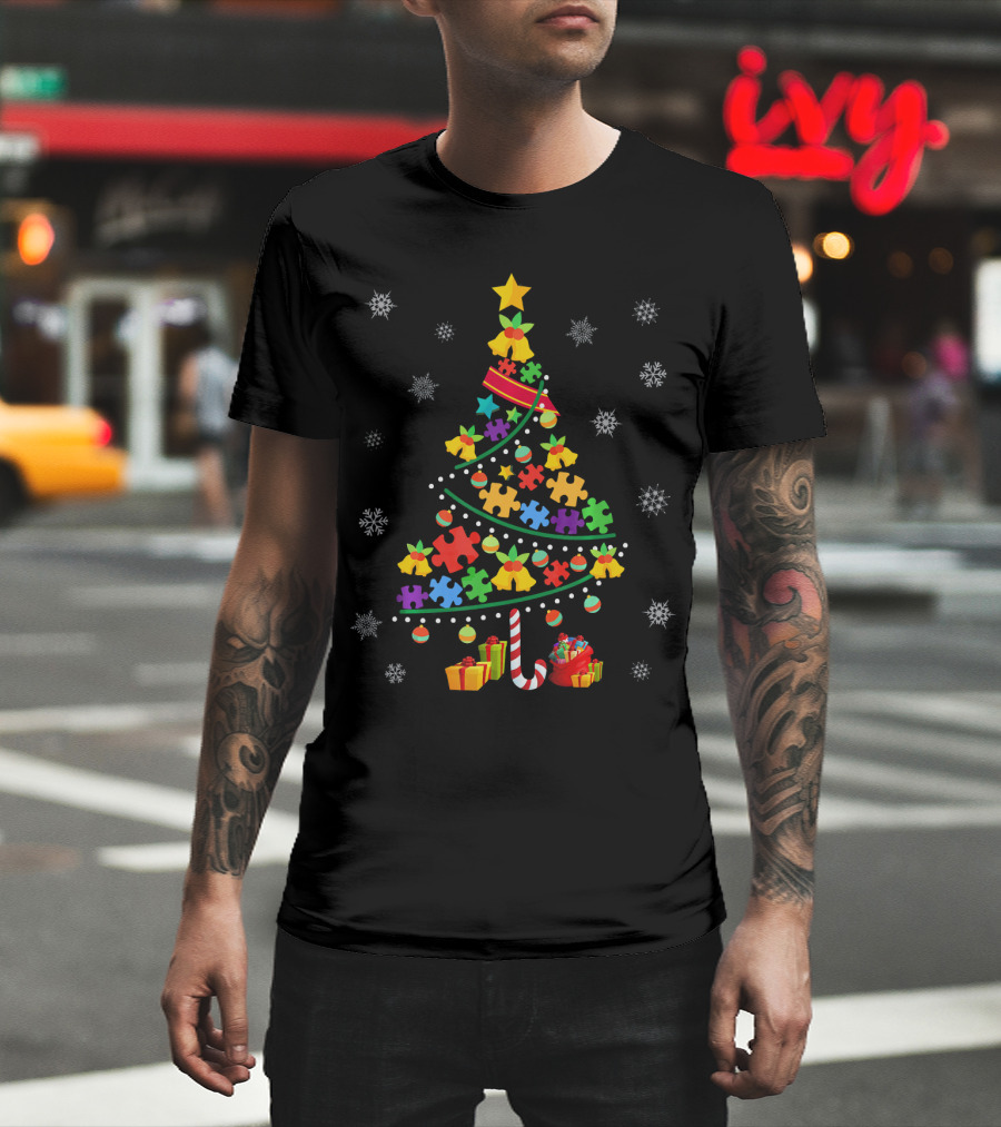Autism Awareness Christmas Tree Puzzle Pieces Snowflakes T-Shirt