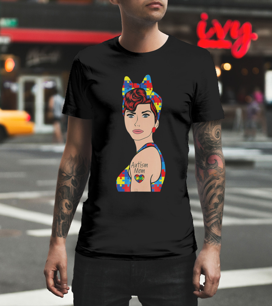 Autism Mom Autism Awareness Puzzle Heart Strong T-Shirt