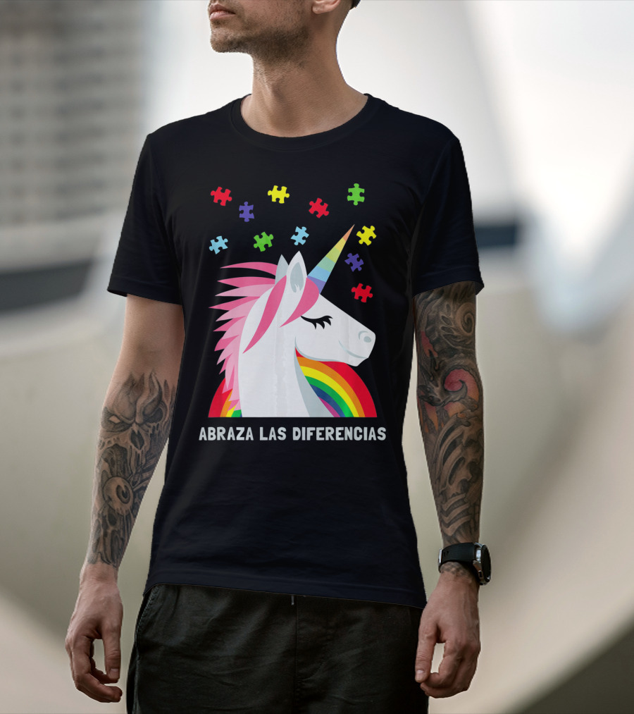Abraza Las Diferencias Autism Awareness Spanish Unicorn Puzzle Pieces T-Shirt