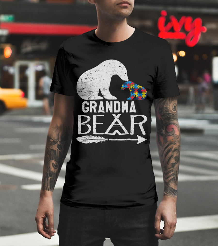Grandma Bear Autism Awareness Puzzle Piece Arrow T-Shirt