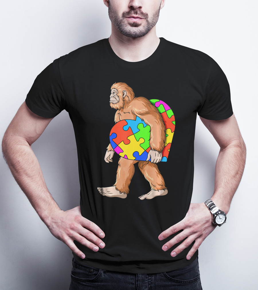 Bigfoot Holding Heart-Shaped Autism Awareness Puzzle T-Shirt