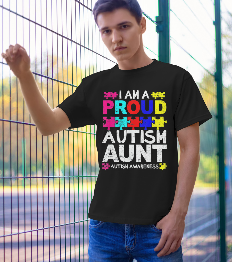 I Am A Proud Autism Aunt Autism Awareness Puzzle Pieces T-Shirt