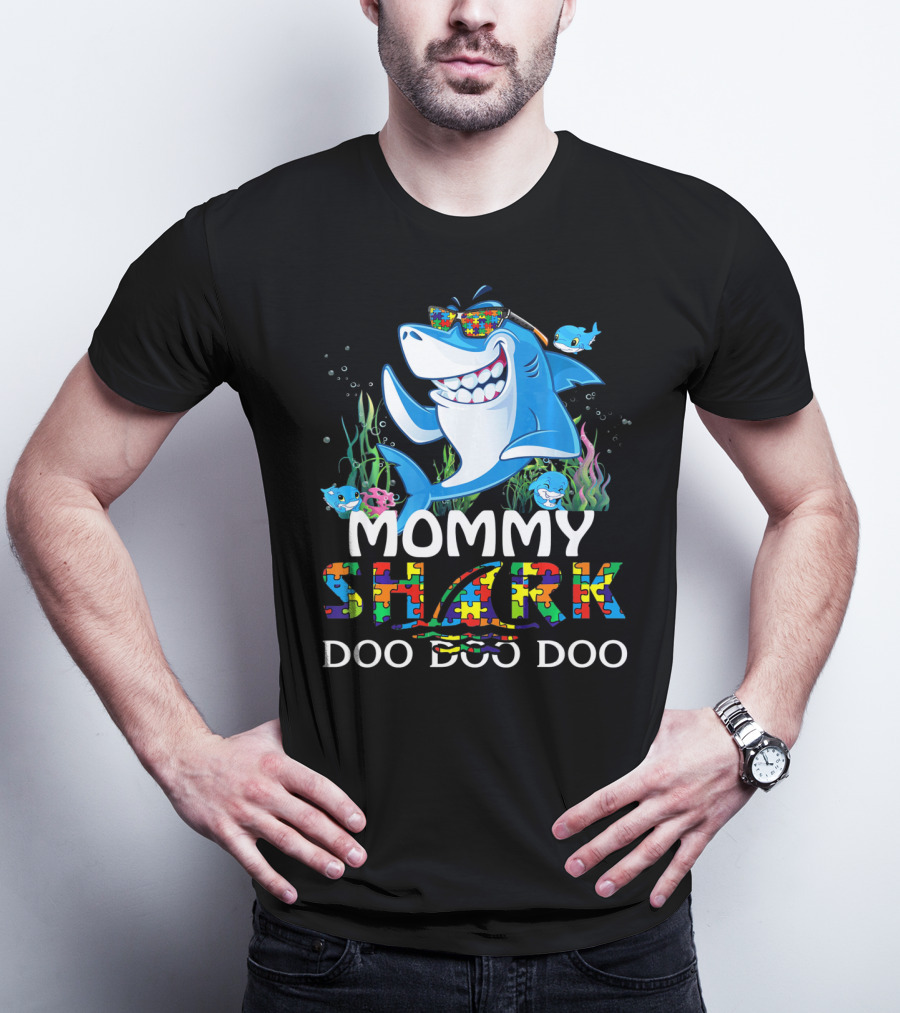 Mommy Shark Doo Doo Doo Autism Awareness Puzzle Pieces T-Shirt